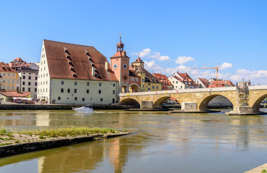 【世界遺産都市】 レーゲンスブルク 観光名所を完全制覇！ | Pfadfinder24